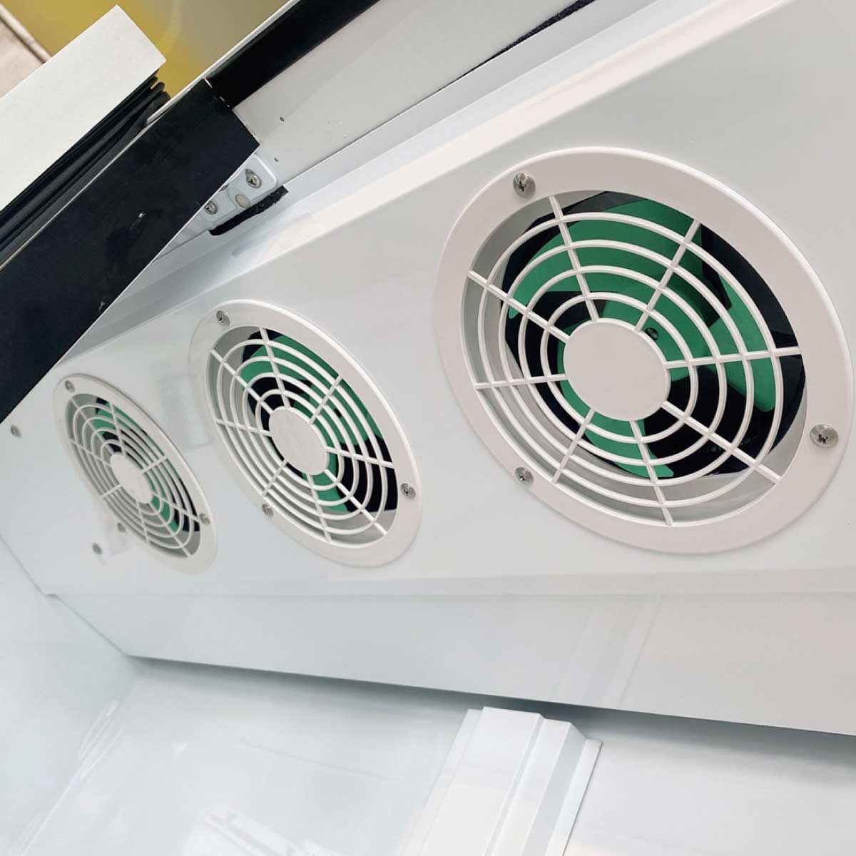 SANDEN ตู้แช่เครื่องดื่ม 2 ประตู รุ่น SPB-1000 ความจุ 27.7 ค